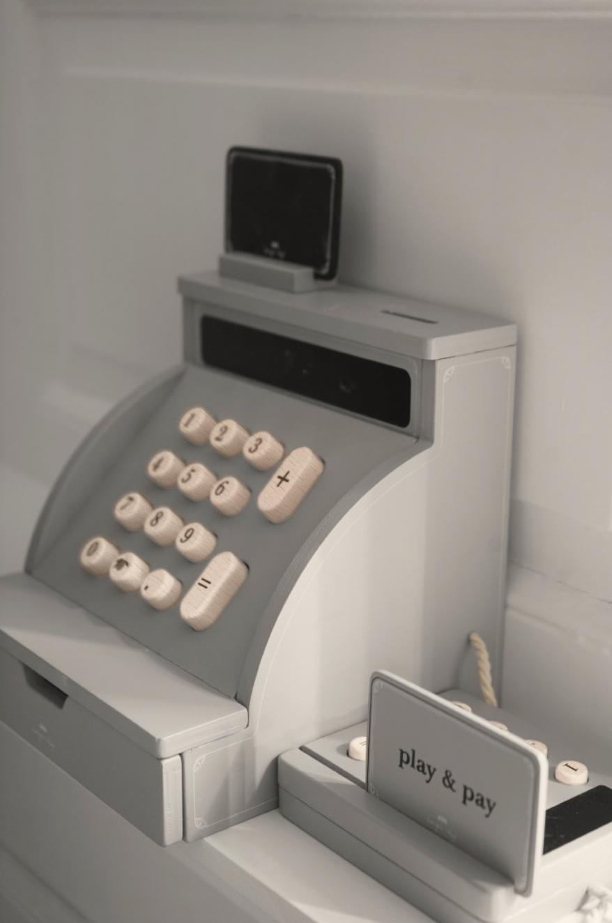 Wooden Cashier – Number Twelve